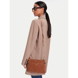 Coccinelle Handtasche Coccinelle TIF Coccinelle Yvonne E5 TIF 55 01 01 Braun