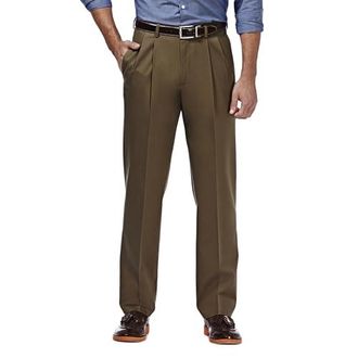Haggar Mens Premium No Iron Classic Fit Expandable Waist Pleat Front Pant, Toast, 38x30