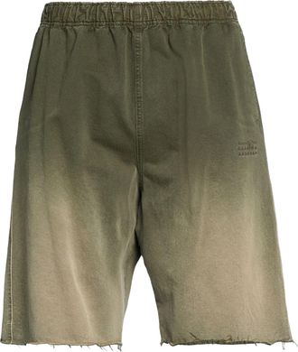 Maison Margiela HOSEN & R&Ouml;CKE - Jeansshorts auf YOOX.COM