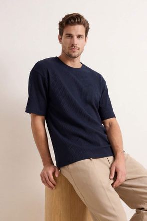 Trendyol MAN Herren Dunkelblau Einfarbig Kurz Relaxed Fit T-Shirts