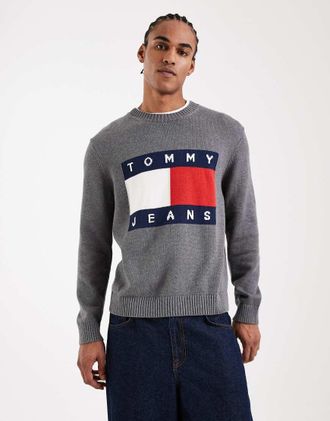 Tommy Jeans Pullover in meliertem Grau mit Flag-Logo