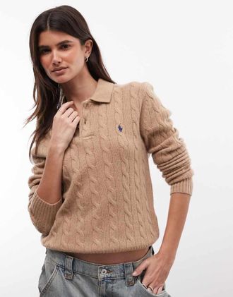 Polo Ralph Lauren polo en maille torsad&eacute;e en coton avec logo icon en camel tan-Marron