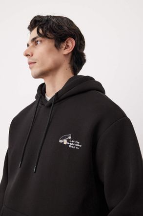 Trendyol MAN Herren Schwarz Slogan Lang Oversize Sweatshirts