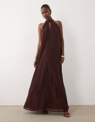Lace & Beads Robe longue trap&egrave;ze sans manches avec col ras de cou - Chocolat-Marron
