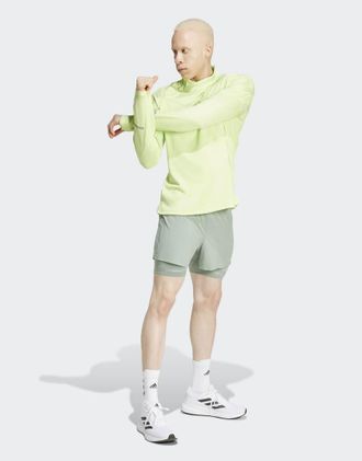 adidas adidas Performance - Ultimate Running - Reflektierende 2-in-1-Shorts in Silbergrün