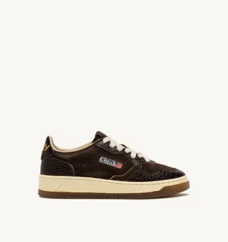 Autry BASKETS MEDALIST LOW EN DAIM ET CUIR MUSTANG ET MARRON