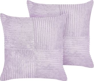 Beliani Set aus 2 dekorative Kissen aus Cord 43 x 43 cm Violett Millet