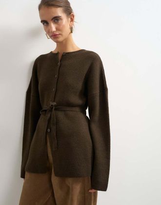 Topshop gestrickter Cardigan mit Bindeband am R&uuml;cken in Braun