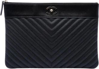 Chanel Sac bandouli&egrave;re matelass&eacute; en cuir caviar Pre-owned - Femme - Pre-owned - Noir - Taille: ONE Size
