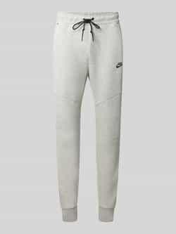 Nike Slim Fit Sweathose aus Baumwoll-Mix