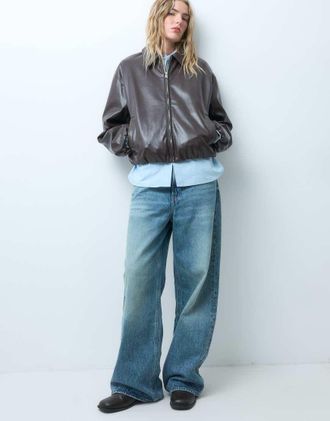 Vero Moda Vera Moda Oversize-Bomberjacke aus Lederimitat mit Ballonsaum in Schokobraun