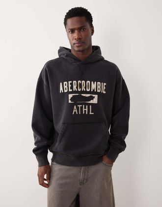 Abercrombie & Fitch Kapuzenpullover in Schwarz mit Logoaufn&auml;her