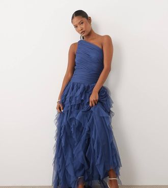 Lace & Beads Petite Robe longue asym&eacute;trique &agrave; volants cascade - Bleu ardoise