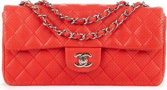 Chanel Crossbody Bags - East West Perforated Flap - Gr. unisize - in Gelb - für Damen