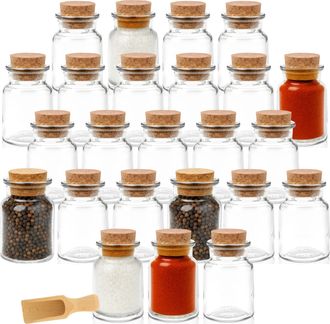 mikken Art 24 Gewürzgläser 150ml mit Korken - runde Glasbehälter mit Kork-Verschluss inkl. Holzschaufel - Vorratsgläser für Gewürze, Kräuter & Deko (24)