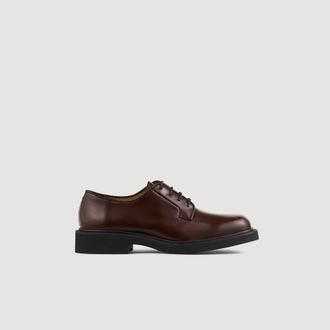 Sandro Derby-Schuhe aus glasiertem Leder