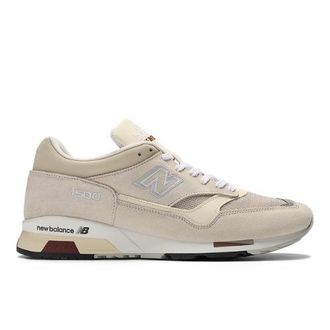 New Balance Unisex Made in UK 1500 en Gris/Beige, Su&egrave;de/Mesh, Taille 40.5 Large
