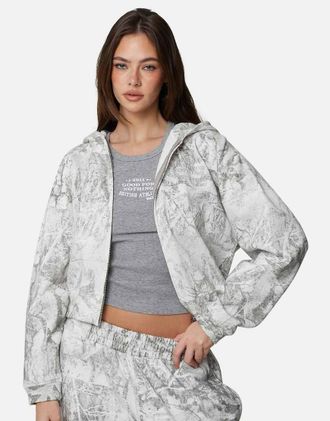 Good For Nothing Weite Camo-Kapuzenjacke in Hellgrau mit Logo-Stickerei und Rei&szlig;verschluss