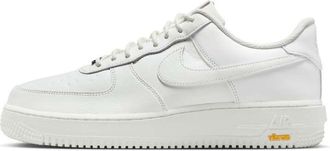 Nike Air Force 1 Vibram Sneaker in komplett Wei&szlig;