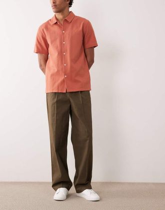 Asos Hochwertige Hose in Khaki mit hohem Baumwollanteil, weitem Bein und seitlicher Verstellfunktion-Brown