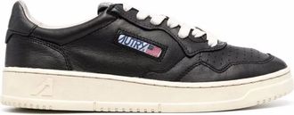 Autry Low-Top Sneaker - Low-Top Nappa Leather Sneakers With Rounded Toe - Gr. 42 (EU) - in Schwarz - für Damen