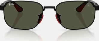 Ray-Ban Rb8329m - Scuderia Ferrari Collection - Unregelm&auml;&szlig;ig geformte Sonnenbrille in mattem Schwarz mit gr&uuml;nen Gl&auml;sern