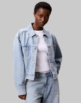 Calvin Klein Jeans Jeansjacke in hellblauer Waschung mit Monogramm-Logo