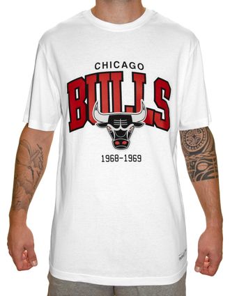 Mitchell & Ness NBA Hardwood Classics Team Arch T-Shirt - Chicago Bulls, Weiß, XXL