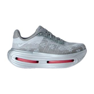 Nike Baskets Vomero Premium QS - Femme - Sport - Gris - Taille: 39 1/2 EU