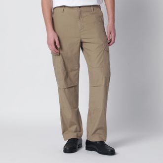 Carhartt Work in Progress Hellbraune Cargo-Hose in regul&auml;rer Passform