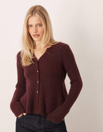 Vero Moda Strickjacke in Burgunderrot mit Sch&ouml;&szlig;chensaum
