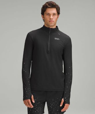 lululemon Lauftop mit halblangem Rei&szlig;verschluss und reflektierenden Details f&uuml;r M&auml;nner - Gr&ouml;&szlig;e XL in Black