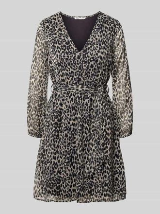 Only Tailliertes Blusenkleid mit Allover-Muster Modell CERA