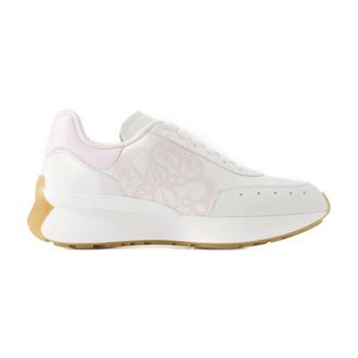 Alexander McQueen Womens Sprint Runner Sneaker White Leather
