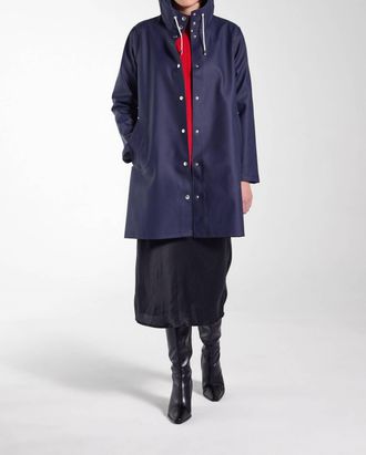 4 best brands for raincoats | Stylight