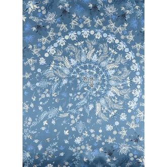 Petrusse Carr&eacute; de soie Oria