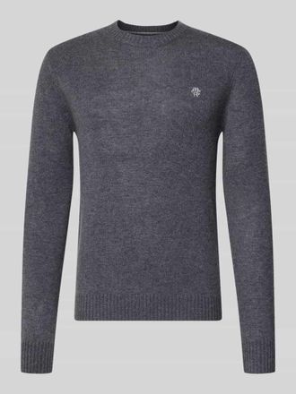 Mc Neal Slim Fit Strickpullover aus reiner Wolle mit Label-Stitching