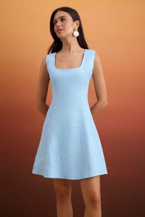 Trendyol Blaues, einfarbiges kurzes/mini &auml;rmelloses A-Linienkleid - Blau