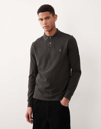 Polo Ralph Lauren Polo ajust&eacute; en piqu&eacute; &agrave; manches longues et logo embl&eacute;matique - Anthracite chin&eacute;-Gris