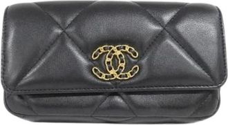 Chanel Pre-owned Sac banane 19 en cuir dagneau - Femme - Pre-owned - Noir - Taille: ONE Size
