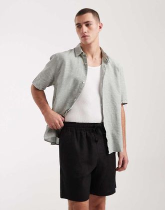 Cotton On Short d&eacute;contract&eacute; en lin - Noir