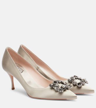 Roger Vivier Escarpins Efflorescence 65 en satin à ornements
