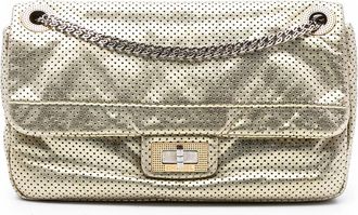Chanel Hobo Bags - Medium Reissue Perforated Calfskin Drill Flap - Gr. unisize - in Gold - f&uuml;r Damen