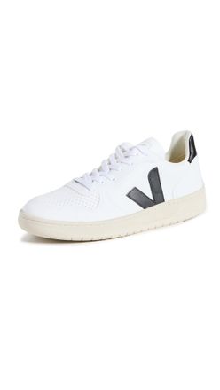 Veja V-10 Sneaker