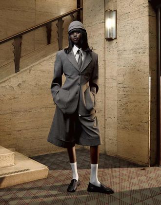 Topshop Tolu Coker x Topshop - Blazer cintr&eacute; style ann&eacute;es 80 - Taupe-Brown