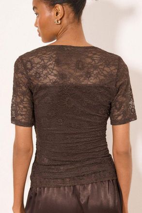 Lipsy T-Shirt Lipsy T-Shirt mit Spitze und Raffung, Regular (1-tlg)