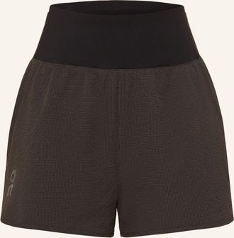 On 2-In-1-Laufshorts Performance Volt braun