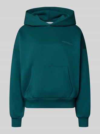 Review Hoodie mit Logo und K&auml;nguru-Tasche