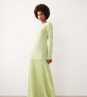 Asos Tall ASOS DESIGN Tall - Robe longue &agrave; jupe pliss&eacute;e et manches longues - Vert clair