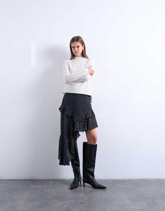 Topshop Jupe mi-longue à pois avec ourlet asymétrique volanté - Noir et blanc